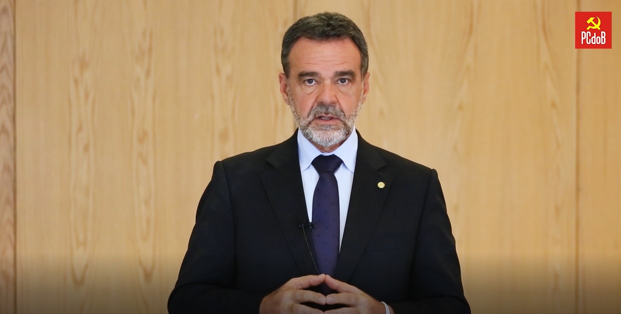 Daniel Almeida: Povo brasileiro deve se mobilizar para resgatar o país ...