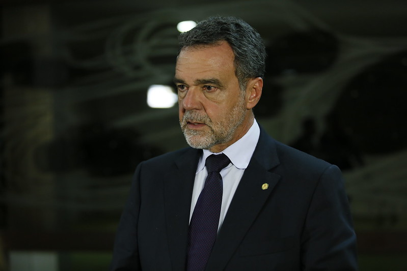 Daniel Almeida: É hora de salvar o Brasil - PCdoB