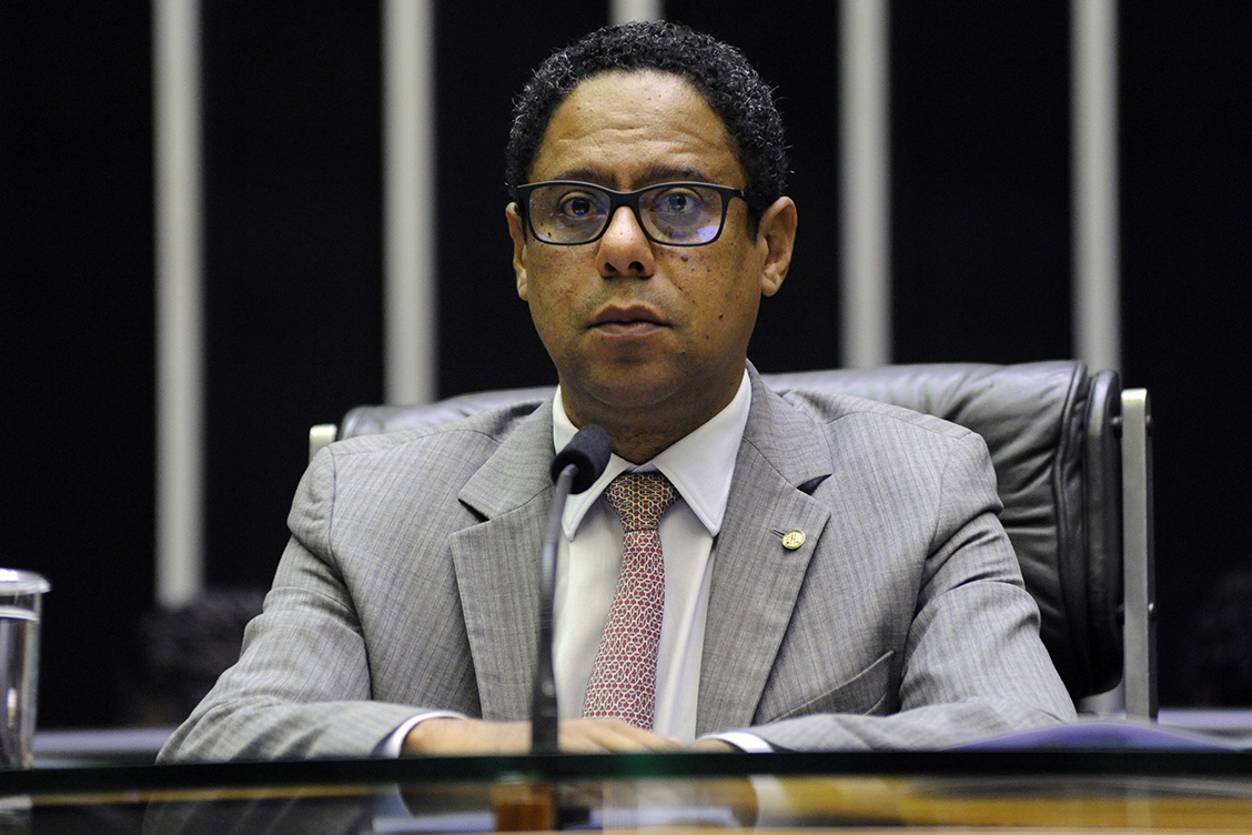 Revogação da LSN deve reafirmar pacto democrático, por Orlando Silva ...