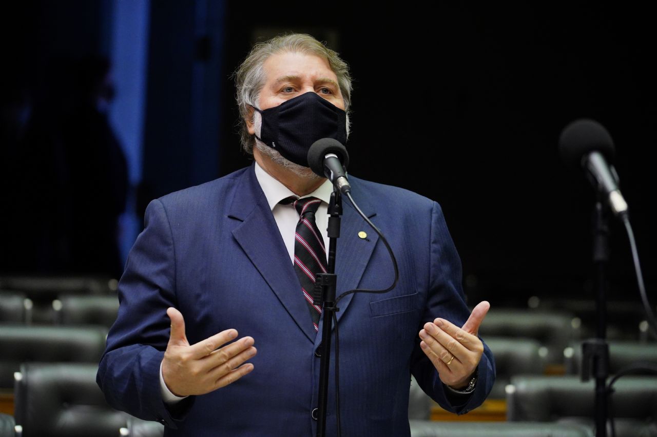 Renildo: Reforma administrativa de Bolsonaro fragiliza Constituição - PCdoB